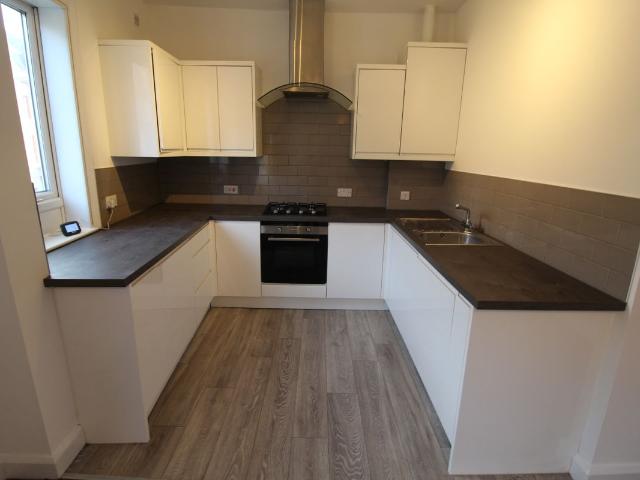 Derby Road, Nottingham NG1, 2 bed flat to rent, £875 pcm | PrimeLocation