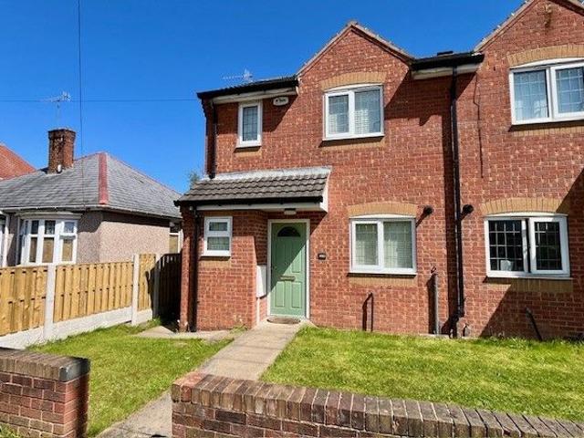 Derby Road, Chesterfield S40, 2 bed end terrace house to rent, £795 pcm | PrimeLocation