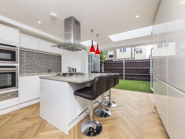 Derby Road, Wimbledon SW19, 4 bed detached house to rent, £4,750 pcm | PrimeLocation