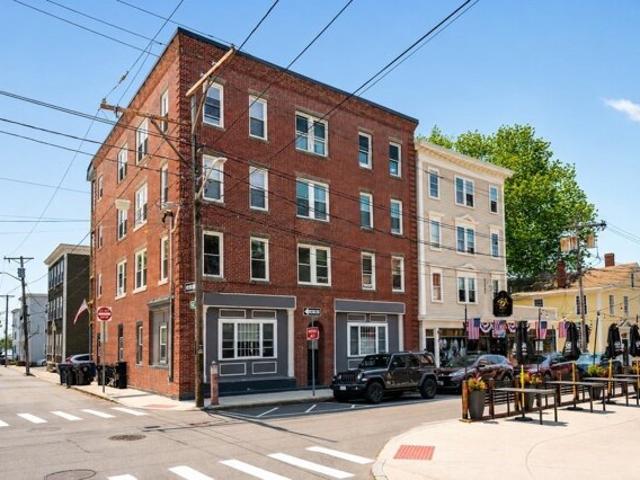 Derby St Apt A, Salem, Condo For Sale