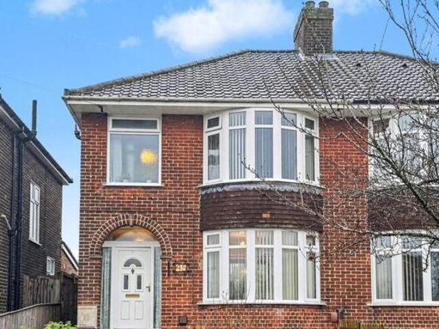 Dereham Avenue, Ipswich, 3 Bedroom Semi detached
