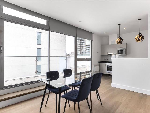 Dereham Place, Shoreditch, London EC2A, 3 bed flat to rent, £4,850 pcm | PrimeLocation