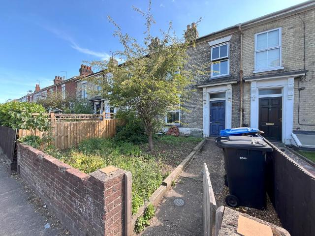 Dereham Road, Norwich NR2 4 bed terraced house to rent £2,100 pcm £485 pw
