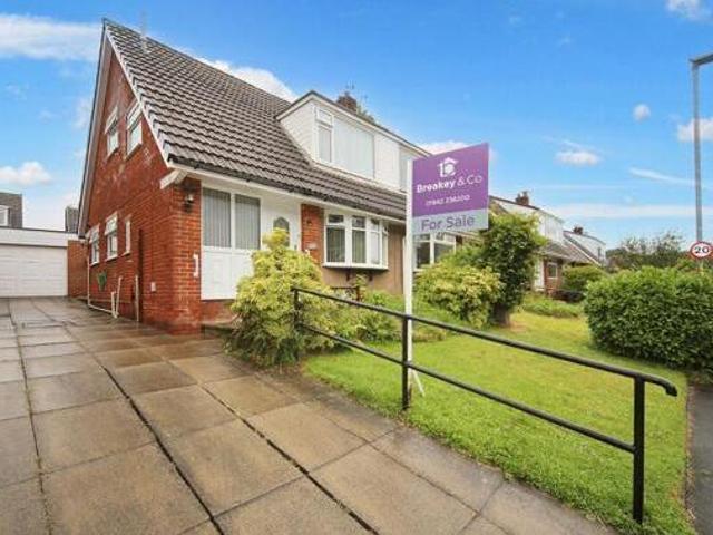 Dereham Way, Wigan, 3 Bedroom Semi detached