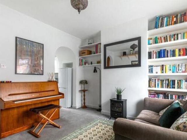 Derinton Road, London, 2 Bedroom House