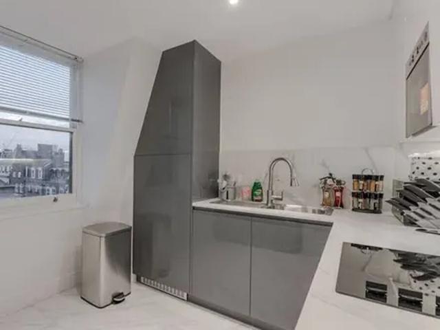 Dermanda Clinic, Harley Street, East Marylebone, London, W1G 9QU, United Kingdom | 3 bed apartment for rent #114318157 | Rentberry