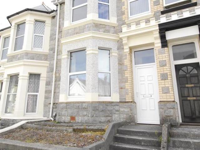 Derry Avenue, Plymouth PL4 4 bed house to rent £2,565 pcm £592 pw