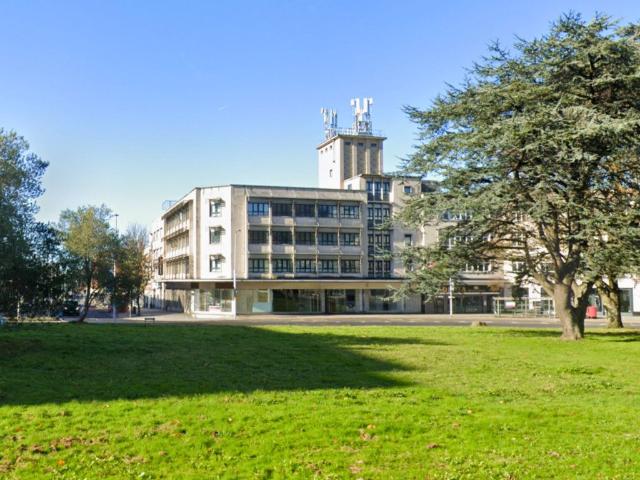 Derry's Cross, City Centre PL1, 2 bed flat to rent, £875 pcm | PrimeLocation
