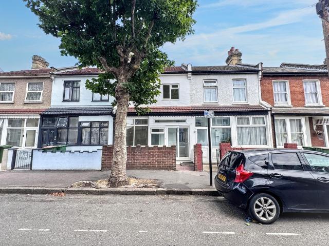 Dersingham Avenue, Manor Park E12, 3 bed property to rent, £2,400 pcm | PrimeLocation