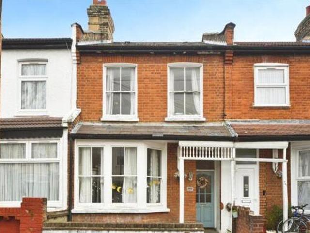 Dersingham Avenue, Manor Park, 2 Bedroom Terraced