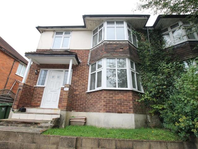 Desborough Avenue, High Wycombe HP11, 3 bed semi detached house to rent, £1,800 pcm | PrimeLocation