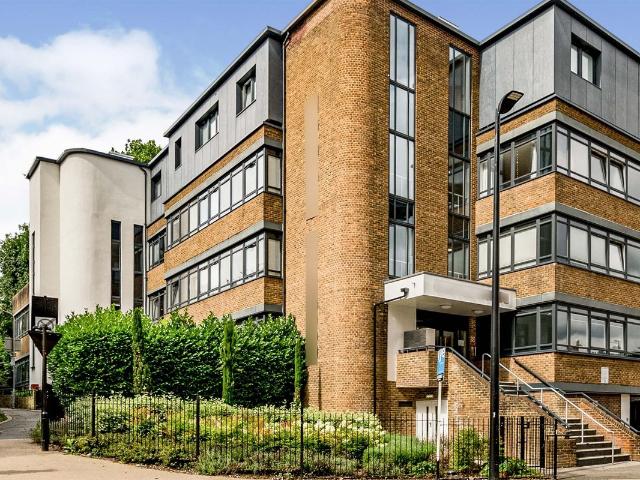 Desborough Road, High Wycombe HP11, 1 bed flat to rent, £1,300 pcm | PrimeLocation