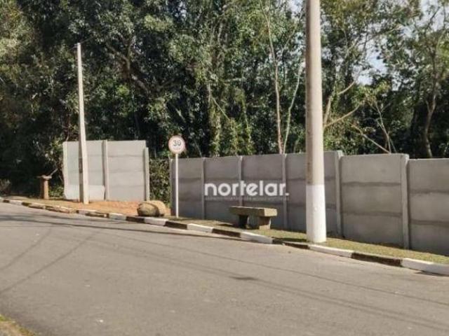 Descrição de Imóvel Área Total do Terreno: 1.042,00m2. Localização: PARQUE DO ALTO Município de C