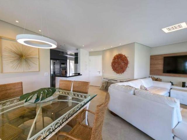 Descubra um apartamento que une conforto