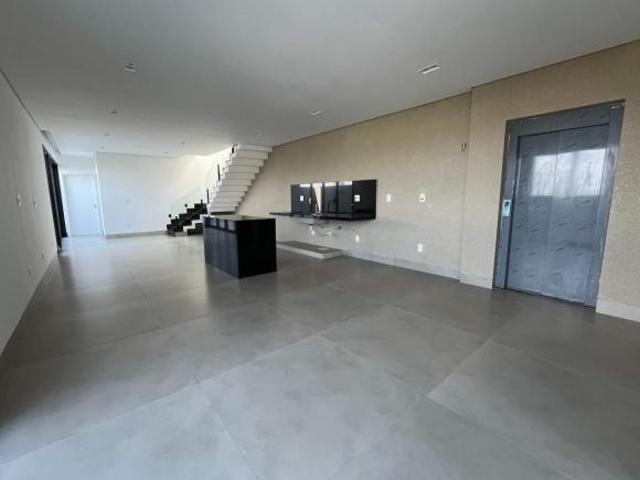 Descubra o Luxo e a Exclusividade: Cobertura Top House com 330m² na Região Mais Nobre do Liberdade e