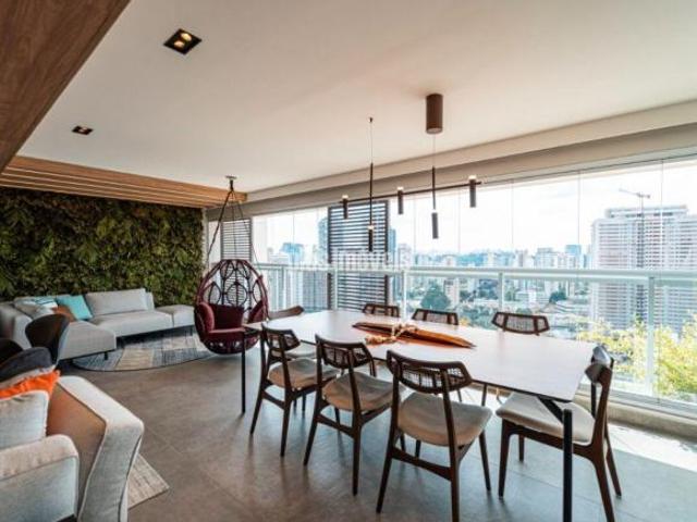 Descubra o requinte e a exclusividade de morar no Condomínio Quartier Brooklin, um empreedimento ino