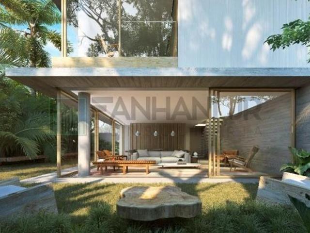 Descubra o seu refúgio de tranquilidade e sofisticação no coração de São Paulo! Esta casa garden d