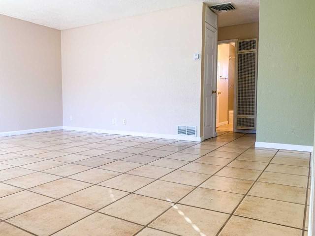 Desert Park Apartments 2 Bedroom Apartment for Rent at 900 Valencia Dr Se, Albuquerque, NM 87108 South San Pedro