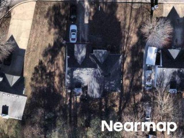 Deshon Hills Ln