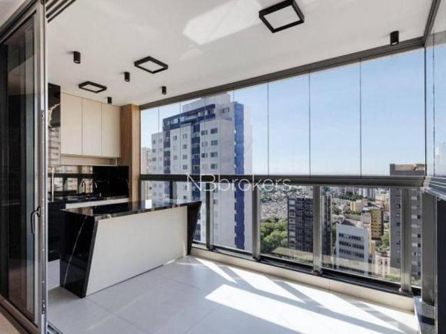DESIGN CLEAN LINDO COM 3 SUÍTES e VISTA SHOW!