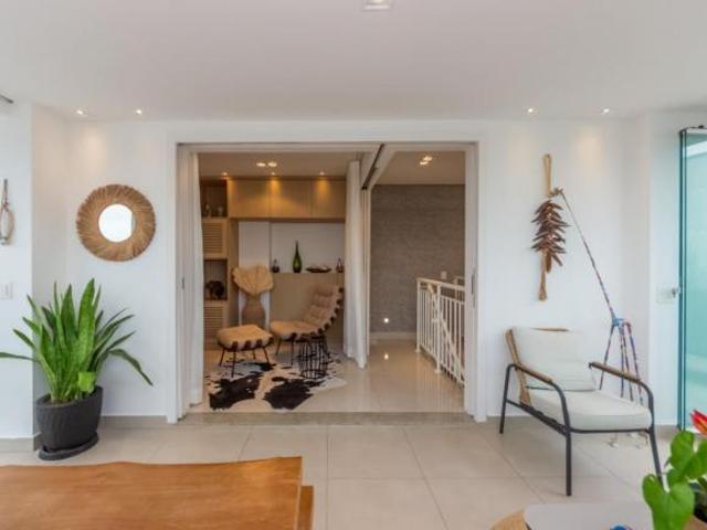 Excelente cobertura para venda em Chácara Inglesa com 2 quartos, sendo 1 suíte, 118m² fernando pai