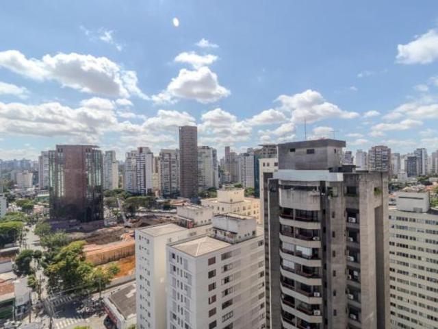 Imperdível cobertura para venda em Itaim Bibi com 2 quartos, sendo 1 suíte, 100m² remaxfront#EFAER