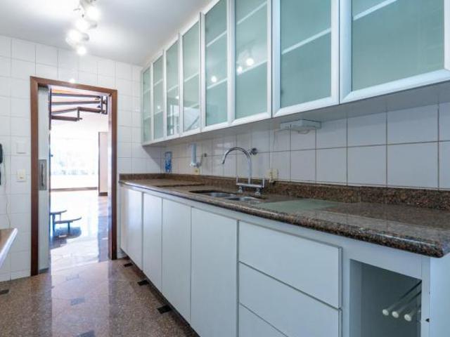 Deslumbrante cobertura para venda em Paraíso do Morumbi com 3 quartos, sendo 2 suítes, 236m² remax