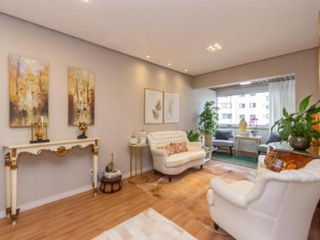 Deslumbrante cobertura para venda em Vila Gumercindo com 4 quartos, sendo 1 suíte, 180m² felipeara