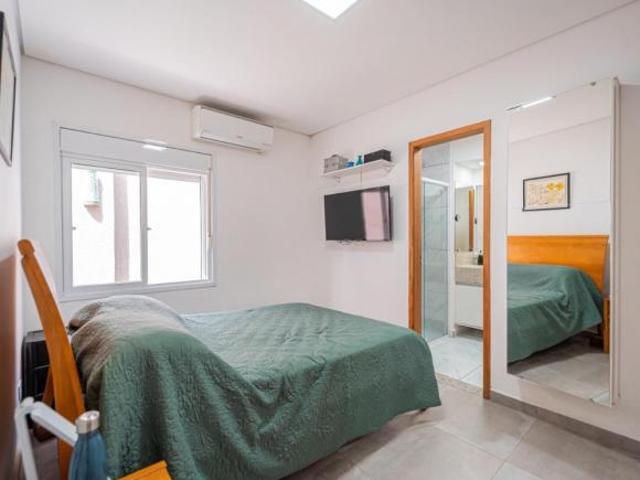 Confortável casa para venda em Vila Mariana com 4 quartos, sendo 3 suítes, 243m² remaxempire#91XL7
