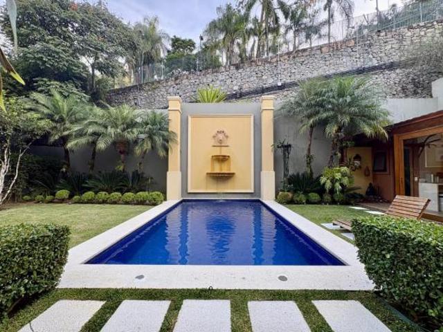 Deslumbrante casa em condomínio para venda com 5 quartos, sendo 4 suítes, 980m² marlinunes#02879