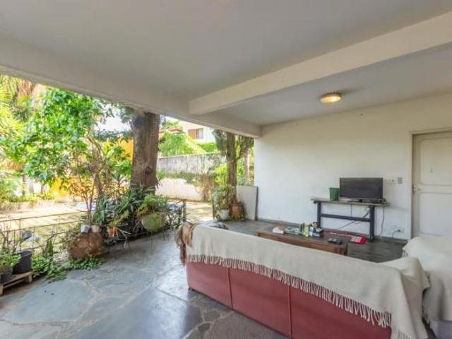 Deslumbrante casa para venda em Campo Belo com 5 quartos, sendo 4 suítes, 369m² remaxfront#3TJ73