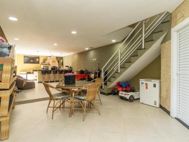 Atraente casa para venda em City América com 4 quartos, sendo 2 suítes, 246m² leilaricci#917XZ