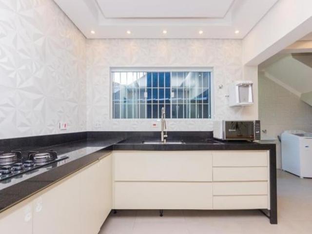 Aconchegante casa para venda em Jardim Marisa com 3 quartos, 114m²