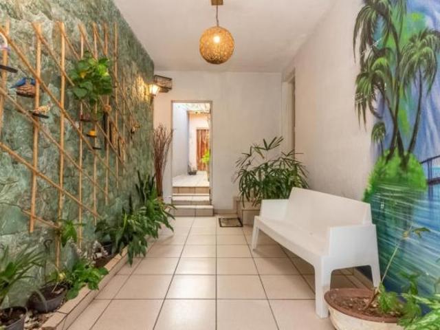 Deslumbrante casa para venda em Vila Alpina com 2 quartos, sendo 1 suíte, 100m²