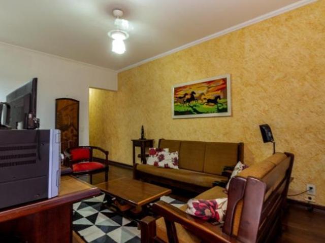 Sensacional casa para venda em Vila Boaçava com 3 quartos, sendo 1 suíte, 126m²