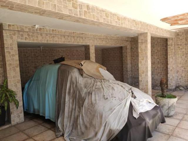 Deslumbrante casa para venda em Vila Império com 4 quartos, sendo 3 suítes, 157m²