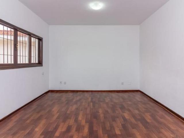 Deslumbrante casa para venda em Vila Primavera com 4 quartos, 154m²