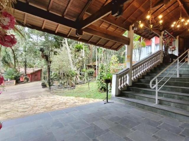 Espetacular casa rural para venda em Riacho Grande, 1,157m²