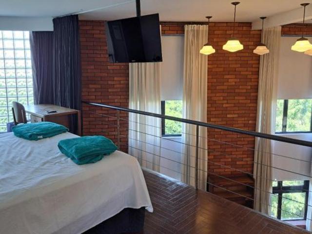 Atraente apartamento para venda e locação em Vila Andrade com 1 quarto, sendo 1 suíte, 144m² remax