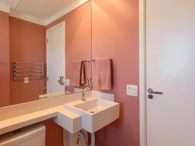 Atraente apartamento para venda em Vila Anastácio com 3 quartos, sendo 1 suíte, 129m² carlarodrigu