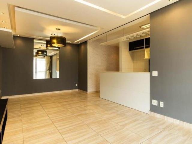 Deslumbrante apartamento para venda em Vila Anastácio com 3 quartos, sendo 1 suíte, 87m²