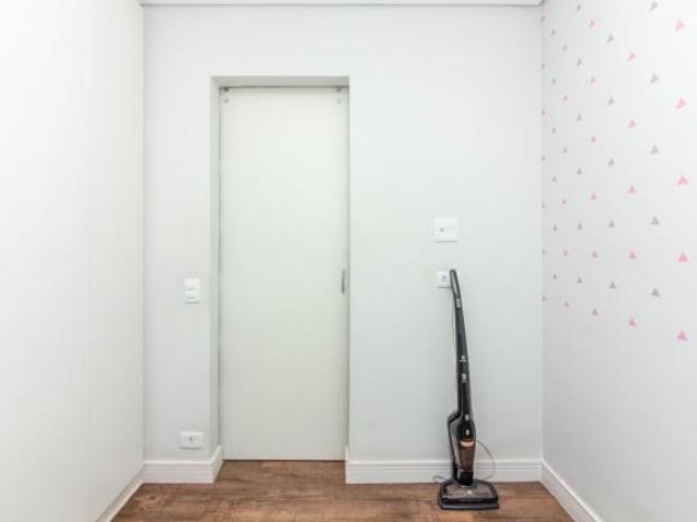 Funcional apartamento para venda em Vila Anglo Brasileira com 2 quartos, sendo 1 suíte, 52m²