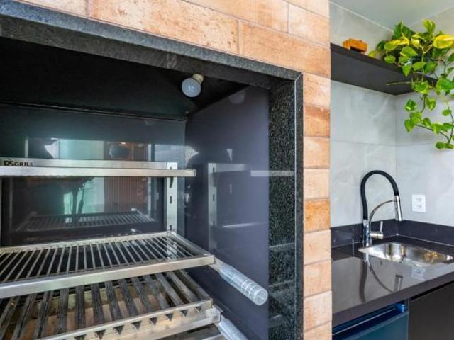 Espetacular apartamento para venda em Vila Andrade com 2 quartos, sendo 2 suítes, 72m² monicaameri