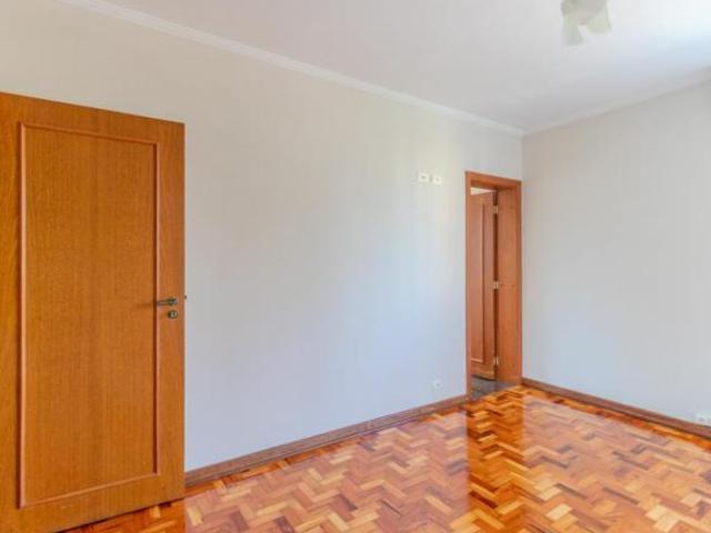 Aconchegante apartamento para venda em Vila Clementino com 3 quartos, sendo 1 suíte, 112m² daniele