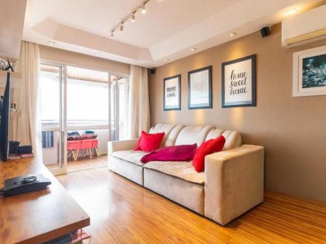 Agradável apartamento para venda em Vila Pompéia com 3 quartos, sendo 1 suíte, 92m²