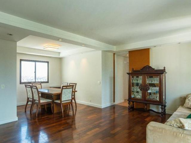 Deslumbrante apartamento para venda em Vila Suzana com 3 quartos, sendo 1 suíte, 108m²