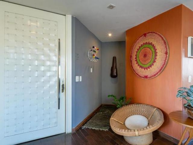 Deslumbrante apartamento para venda em Vila Suzana com 3 quartos, sendo 3 suítes, 220m²