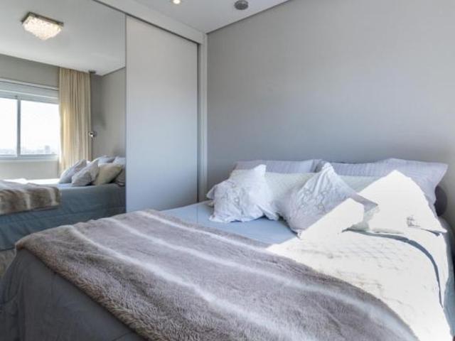 Deslumbrante apartamento para venda em Barra Funda com 3 quartos, sendo 1 suíte, 100m² carlarodrig
