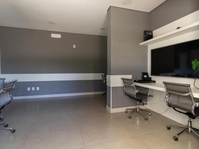 Confortável apartamento para venda em Barra Funda com 3 quartos, sendo 1 suíte, 100m² palmira maga