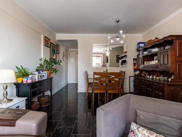 Versátil apartamento para venda em Barra Funda com 3 quartos, sendo 1 suíte, 93m²